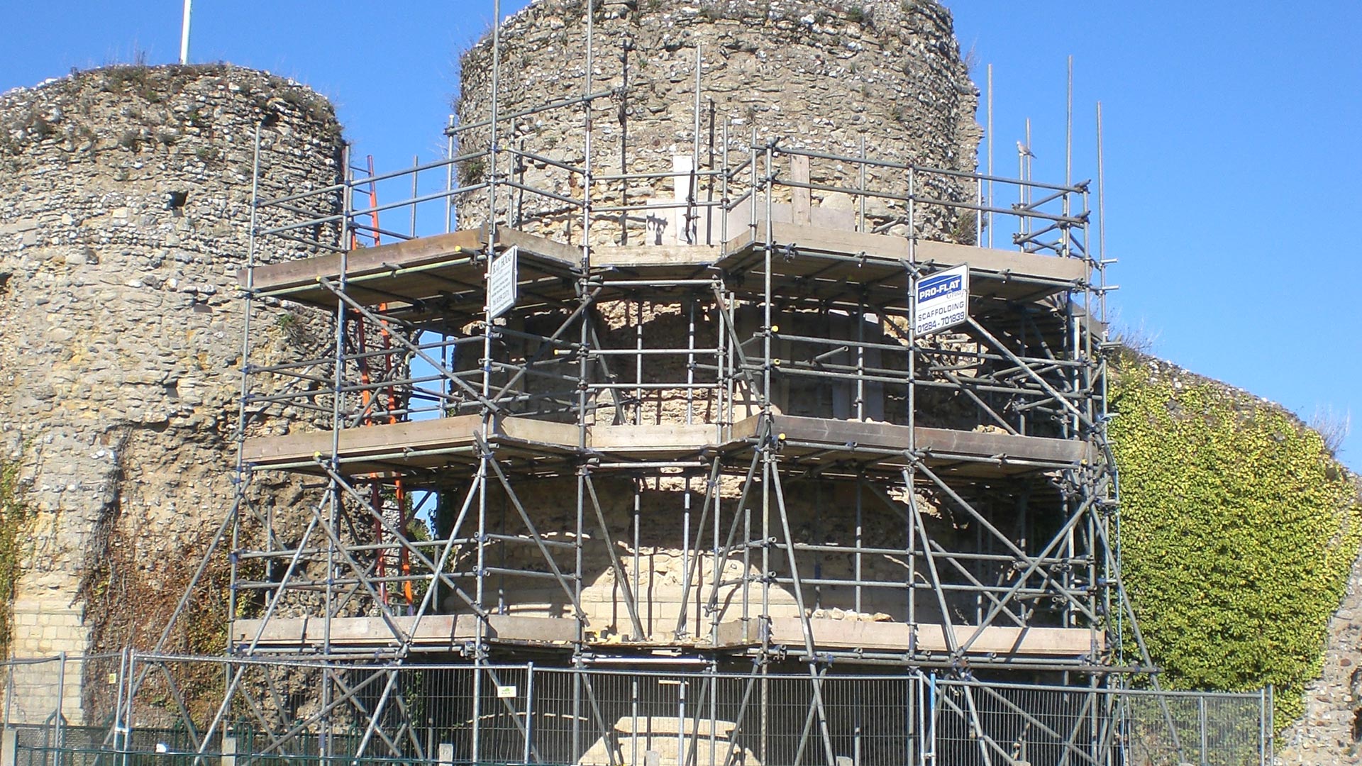 4 Steps for Avoiding Falls and Injuries While Using Scaffolding